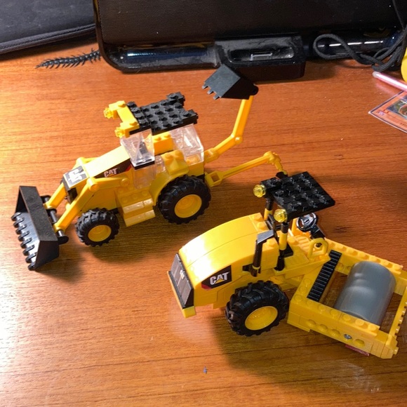 mega block | Toys | Mega Blok Caterpillar Construction Block Digger And Paver Building Set ...